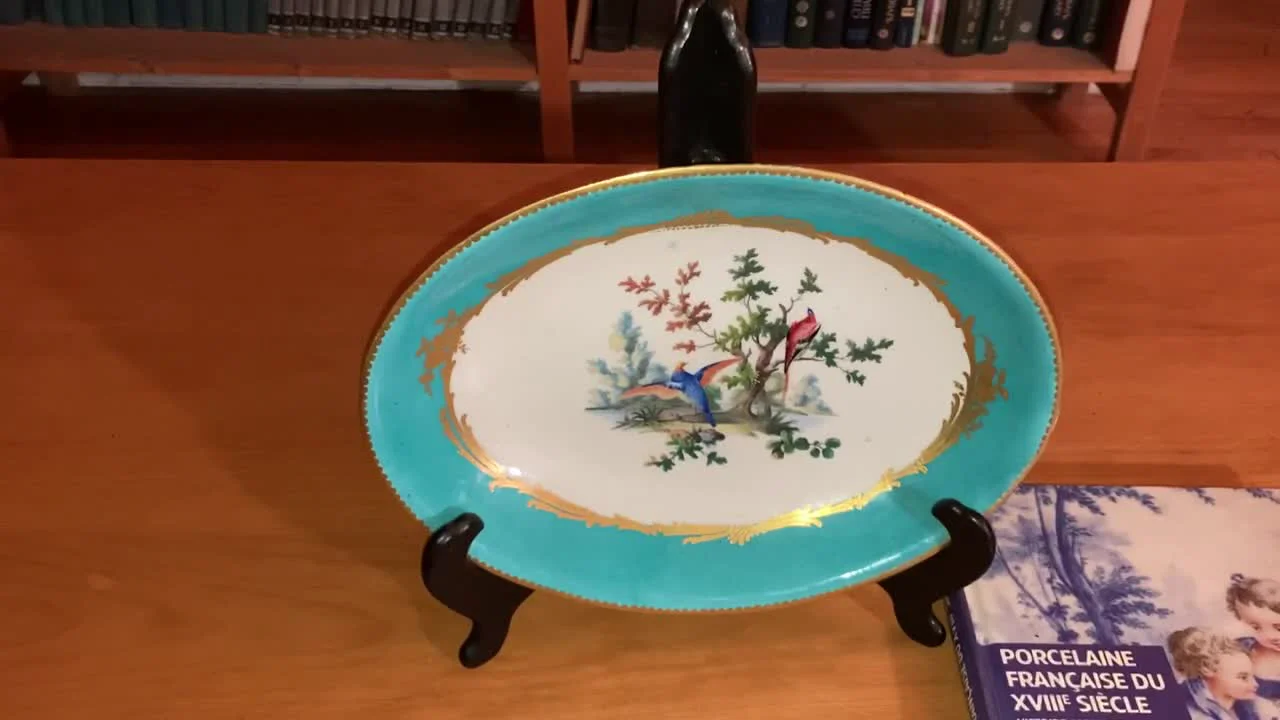 Sèvres Porcelain Attribution: From Theory to Practice